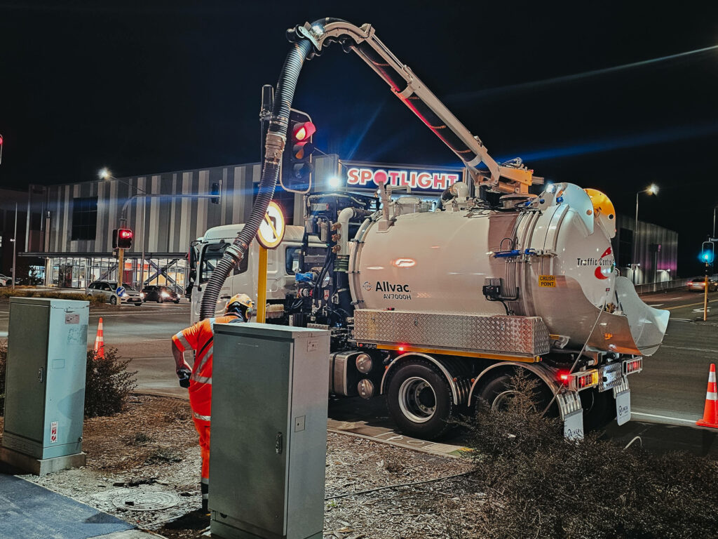 Seen in action: TCS Group Ltd utilizing the Allvac® AV7000H | Waimea ...