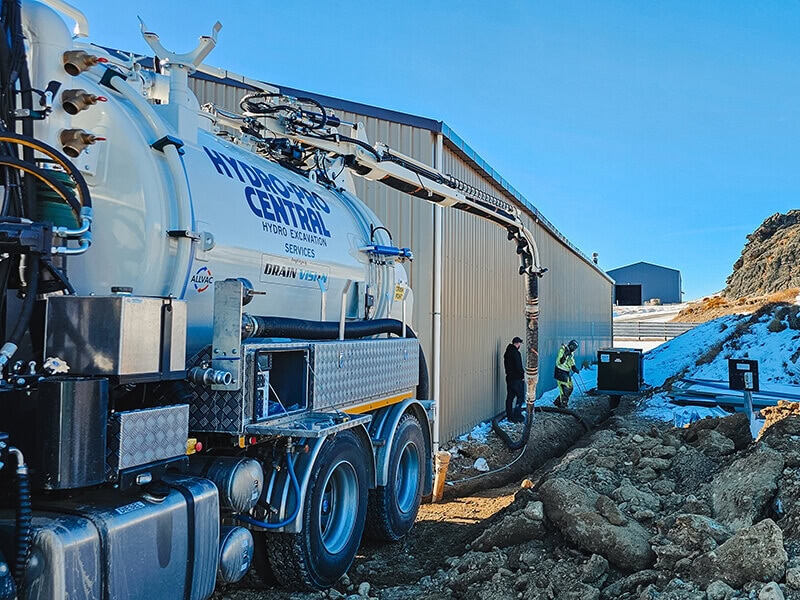 Seen in action: Hydro-Pro Central working with their Allvac® AV7000H ...